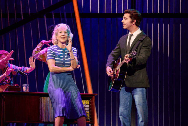 A Beautiful Noise: The Neil Diamond Musical - Broadway at The National